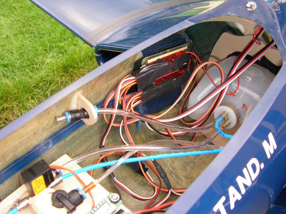 2kg Panther F9F "super micro" Kero-powered Jet ! Built-thread - RCU Forums